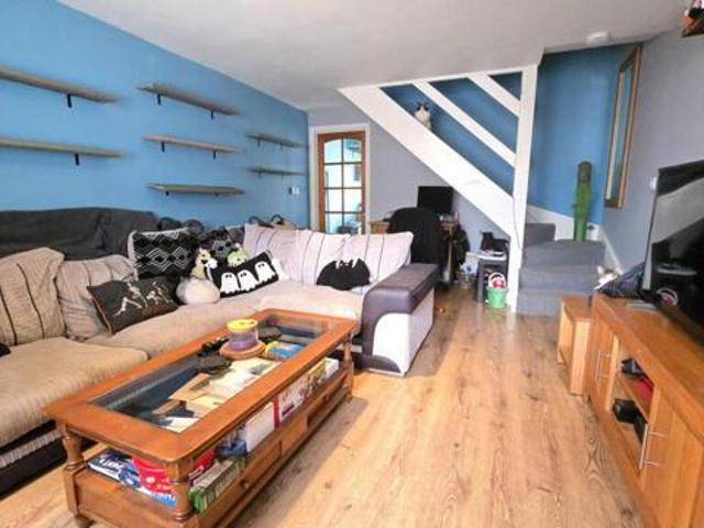 For Sale 2 Bedroom House Newbury West Berkshire DS98864441