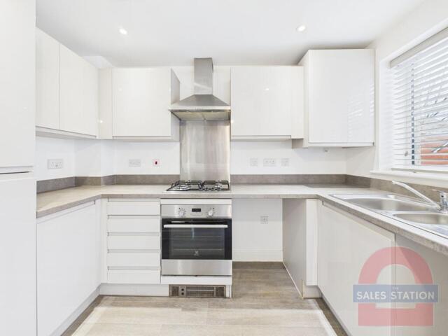 For Sale 2 Bedroom House Newport Newport DS98930114