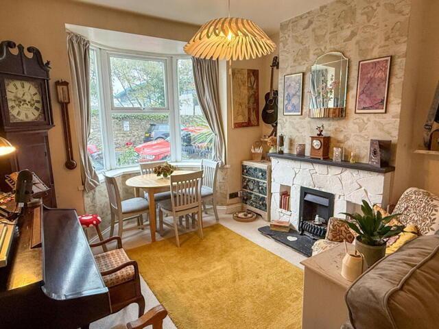 For Sale 2 Bedroom House Newton Abbot Devon DS100240840