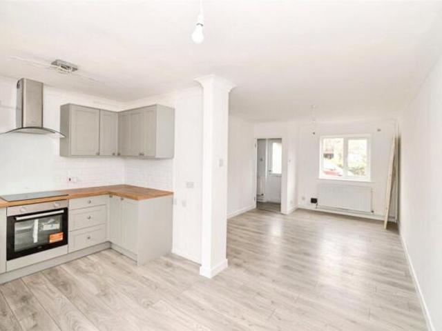 For Sale 2 Bedroom House Southampton Southampton DLS100398421