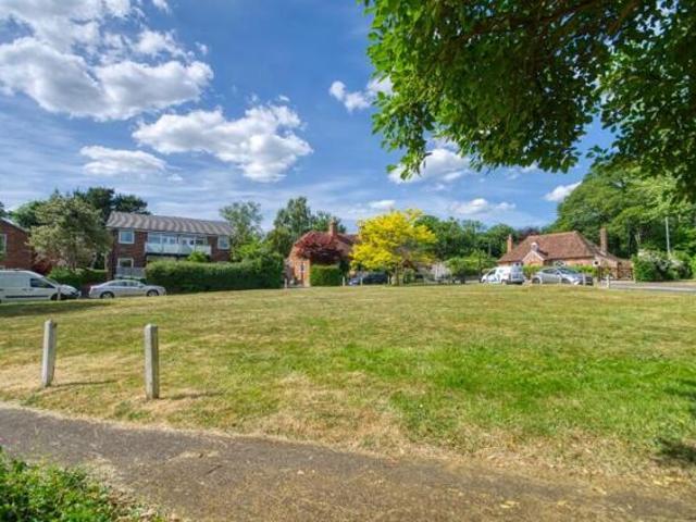 For Sale 2 Bedroom House Southampton Southampton DLS99290182