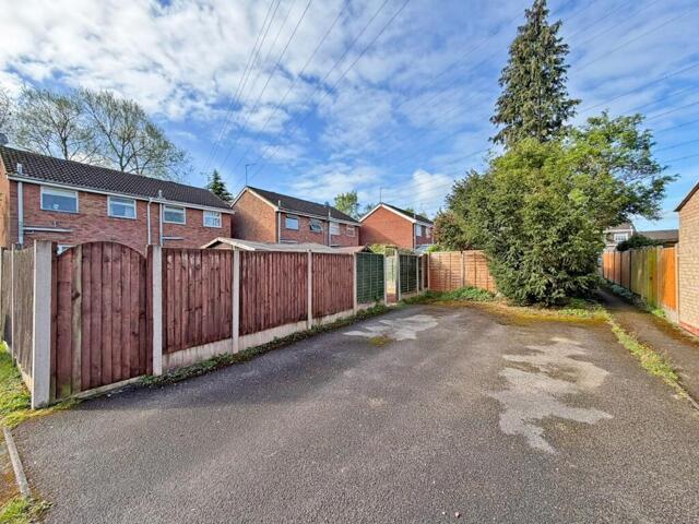 For Sale 2 Bedroom House Staffordshire Staffordshire DS101675601