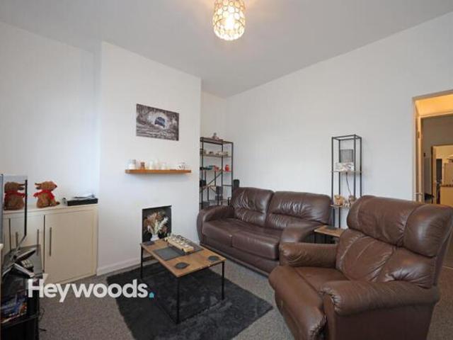 For Sale 2 Bedroom House Stoke On Trent Staffordshire DS98386907
