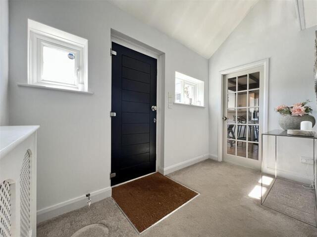 For Sale 2 Bedroom House Stourbridge West Midlands DS98834607