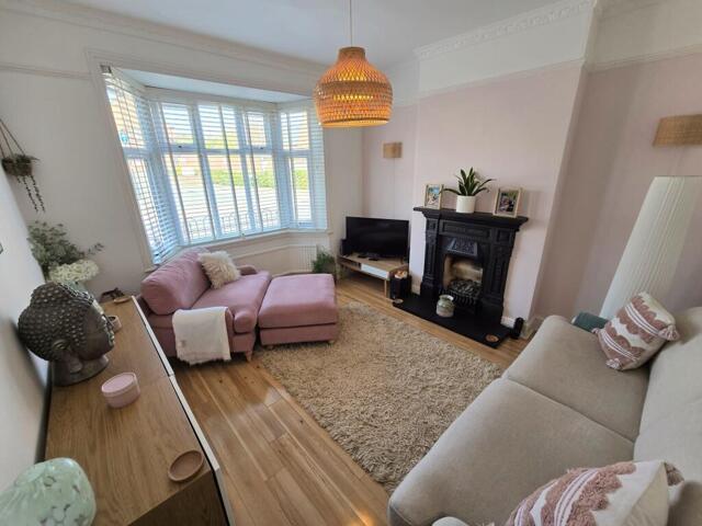 For Sale 2 Bedroom House Sutton Coldfield Birmingham DS101352059