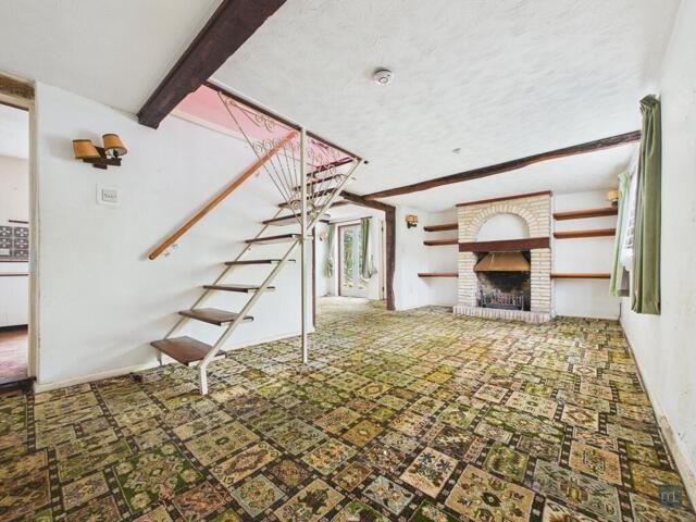 For Sale 2 Bedroom House Suffolk Suffolk DS101856002