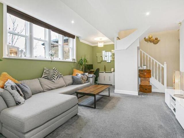 For Sale 2 Bedroom House Surrey Surrey DLS99641896