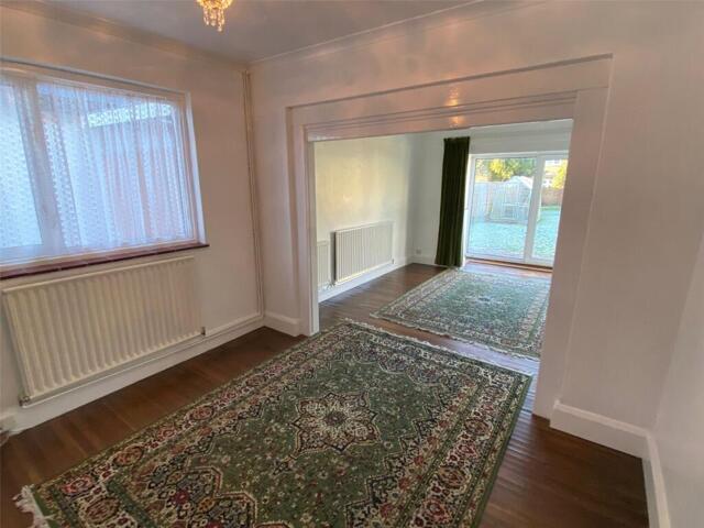 For Sale 2 Bedroom House Surrey Surrey DLS101168496