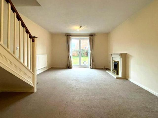 For Sale 2 Bedroom House Surrey Surrey DS99092734