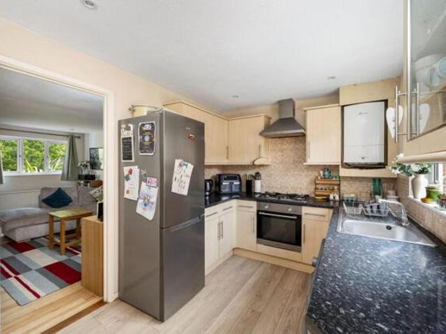 For Sale 2 Bedroom House Surrey West Sussex DLS99475738