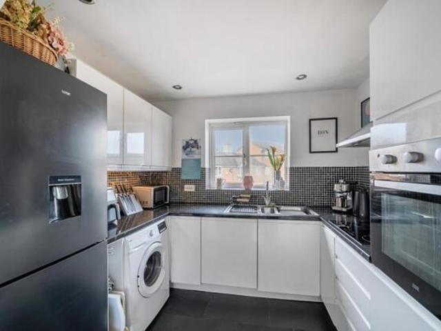 For Sale 2 Bedroom House Swindon Wiltshire DS101676855