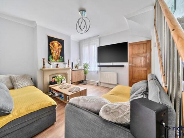 For Sale 2 Bedroom House Swindon Swindon DLS100456315