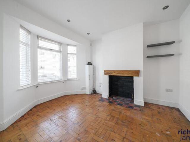 For Sale 2 Bedroom House Swindon Swindon DS99608215