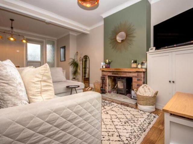 For Sale 2 Bedroom House Rothwell Rothwell DLS99895483