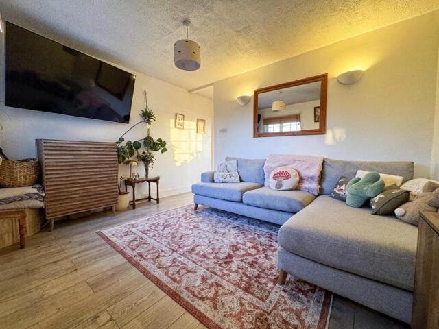 For Sale 2 Bedroom House Rochford Essex DLS99986548