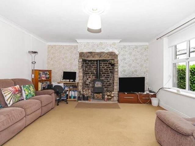 For Sale 2 Bedroom House Ramsbottom Greater Manchester DS98649442
