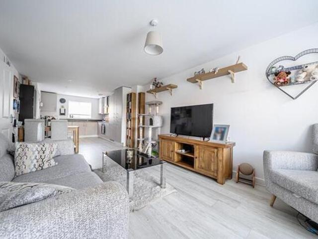 For Sale 2 Bedroom House Reading West Berkshire DLS100733411