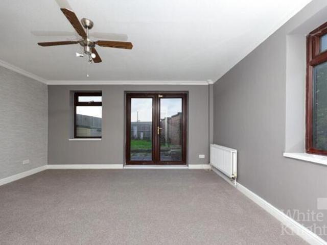 For Sale 2 Bedroom House Reading Reading DS100023971