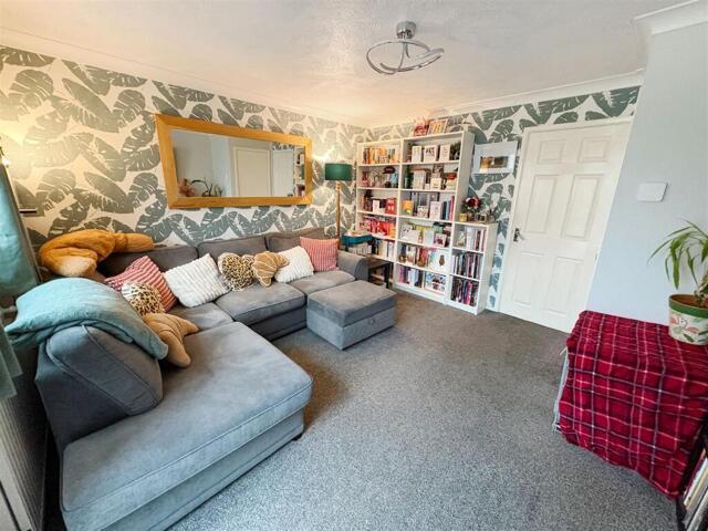 For Sale 2 Bedroom House Rustington Rustington DS100503422