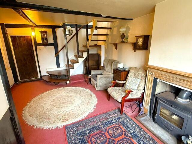 For Sale 2 Bedroom House Rye East Sussex DS99840044