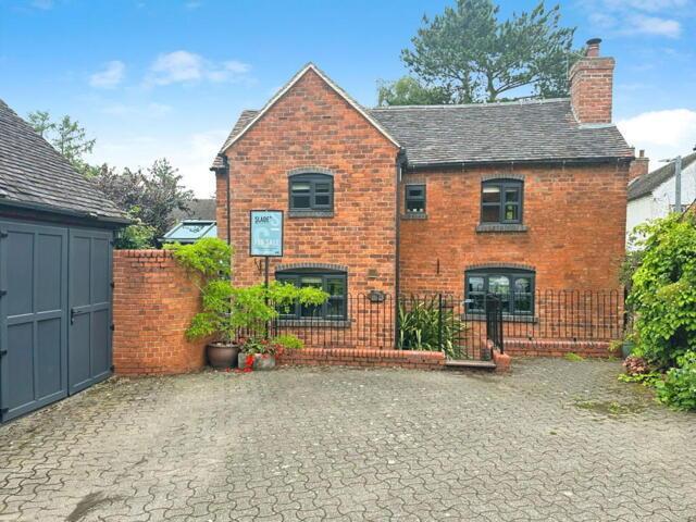 For Sale 2 Bedroom House Wolverhampton Wolverhampton DS98386639