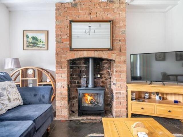 For Sale 2 Bedroom House Worcestershire Worcestershire DS99130317