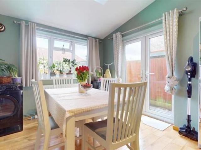 For Sale 2 Bedroom House Walnut Tree Buckinghamshire DS100733730