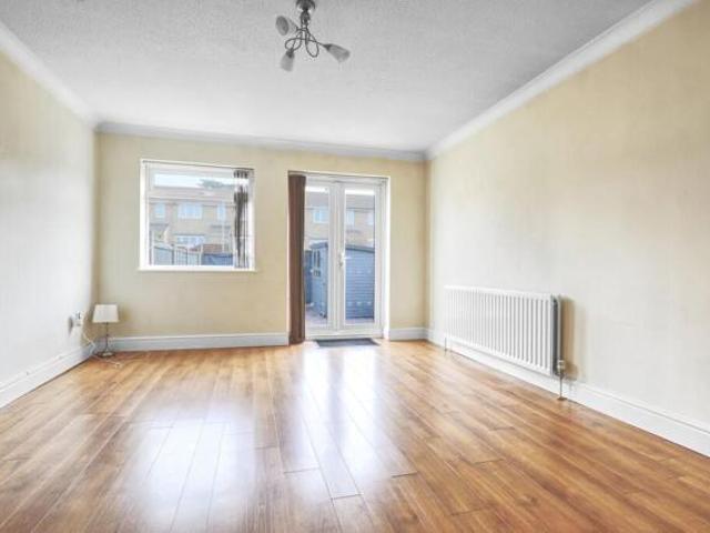 For Sale 2 Bedroom House Ware Hertfordshire DLS100733852