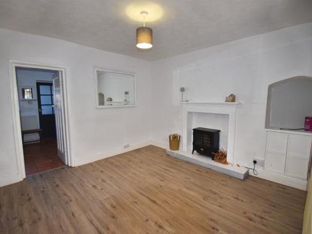 For Sale 2 Bedroom House Whaley Bridge Derbyshire DS100733977