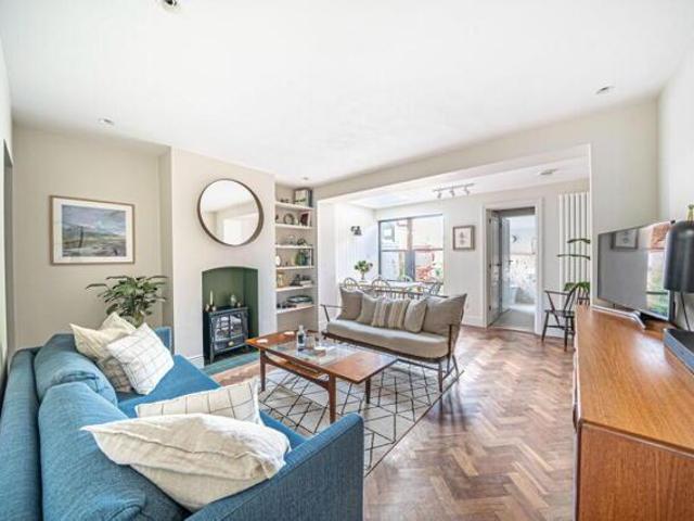 For Sale 2 Bedroom House Whitchurch Hampshire DS98233360