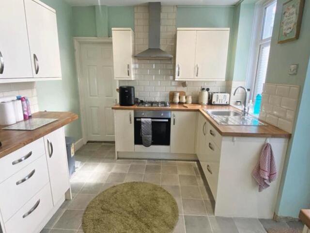 For Sale 2 Bedroom House Wye Caerphilly DS100540656