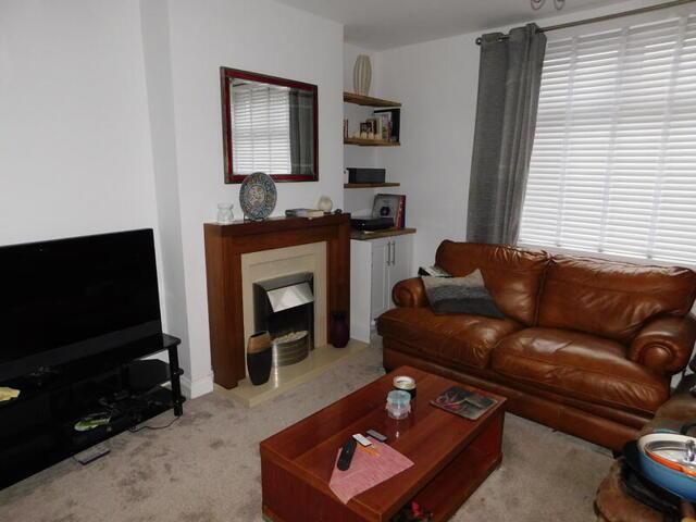 For Sale 2 Bedroom House Wye Kent DS101168230