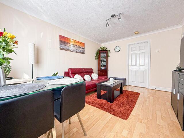 For Sale 2 Bedroom House Taunton Somerset DLS98434456