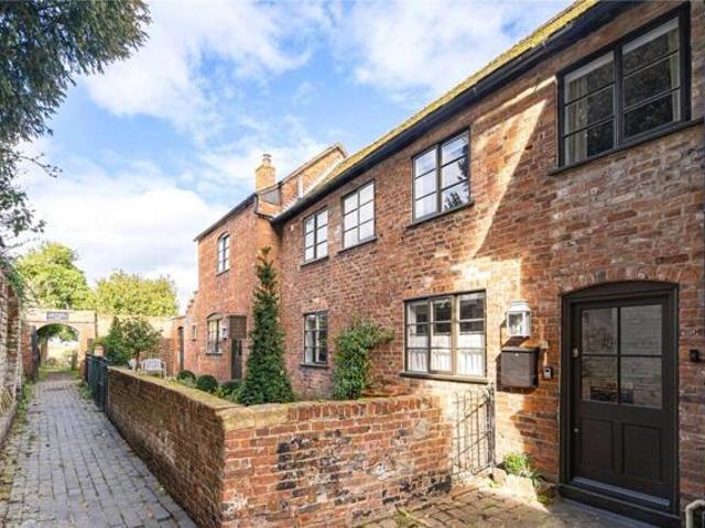 For Sale 2 Bedroom House Tewkesbury Gloucestershire DLS101931552