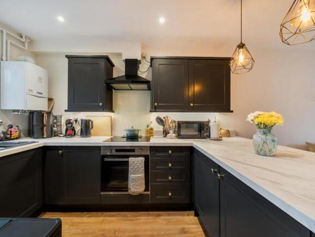 For Sale 2 Bedroom House Tewkesbury Gloucestershire DS99161831