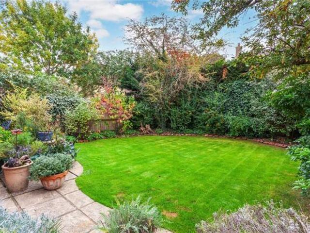 For Sale 2 Bedroom House Twyford Wokingham DLS99437303