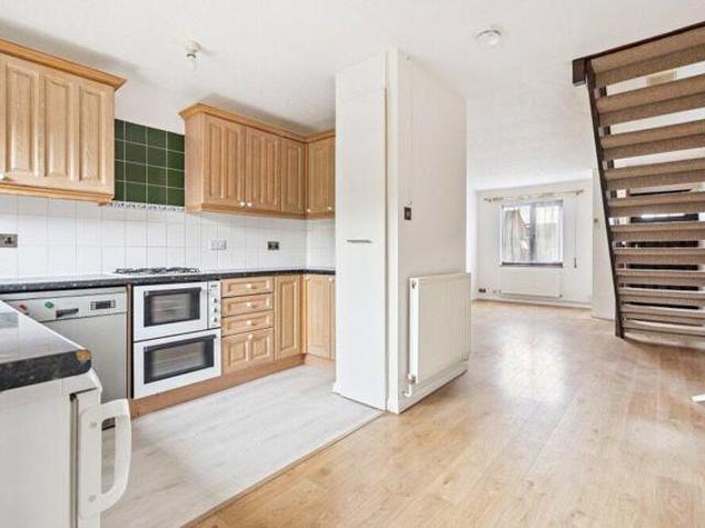 For Sale 2 Bedroom House Twyford Wokingham DLS99290366