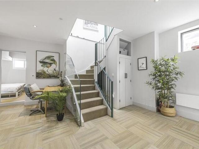 For Sale 2 Bedroom House Twickenham Greater London DLS100096579