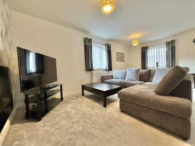 For Sale 2 Bedroom House Yeovil Somerset DS98503722