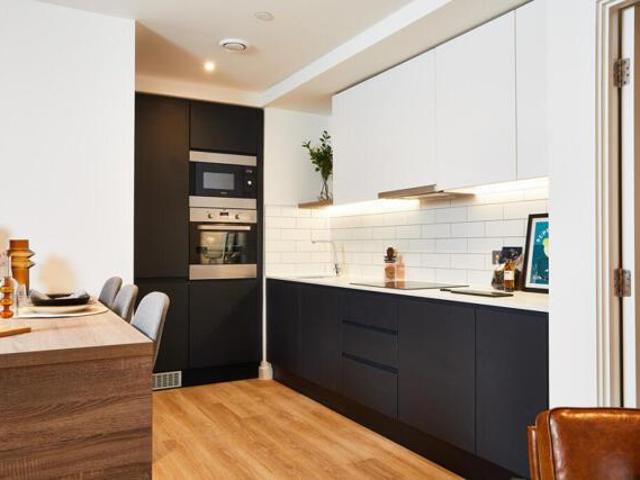 For Sale 2 Bedroom Shared Living/roommate Manchester Greater Manchester DLS100426616