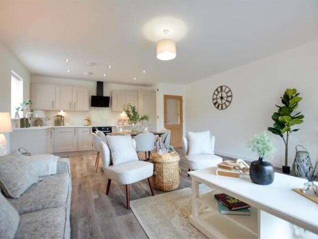 For Sale 2 Bedroom Shared Living/roommate Mansfield Nottinghamshire DS101677182