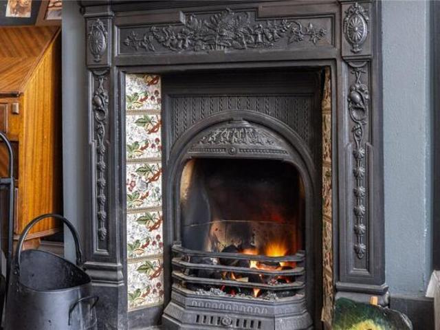For Sale 2 Bedroom Shared Living/roommate Marlow Buckinghamshire DLS101678716