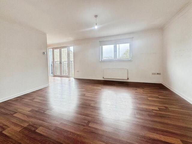 For Sale 2 Bedroom Shared Living/roommate Millview Crescent Millview Crescent DS101892288