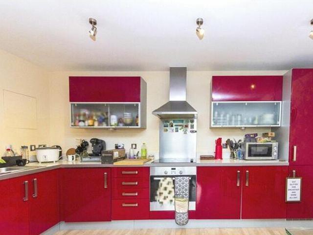 For Sale 2 Bedroom Shared Living/roommate Milton Keynes Bedfordshire DLS100824915