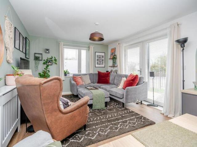 For Sale 2 Bedroom Shared Living/roommate Milton Keynes Milton Keynes DS100614984