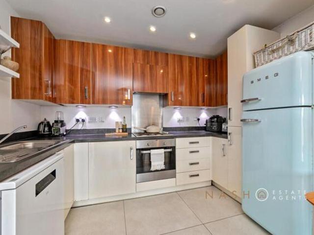 For Sale 2 Bedroom Shared Living/roommate Milton Keynes Milton Keynes DS99523901