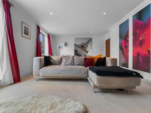 For Sale 2 Bedroom Shared Living/roommate Mount Stuart Square Mount Stuart Square DLS100023843