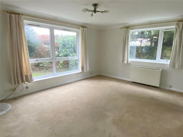 For Sale 2 Bedroom Shared Living/roommate New Milton Hampshire DS101796762