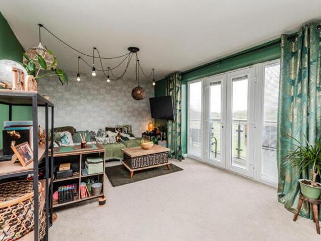 For Sale 2 Bedroom Shared Living/roommate Newcastle Tyne Y Wear DS101931540