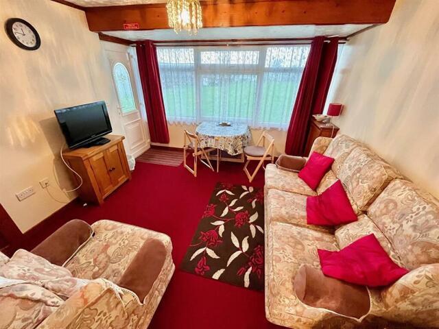 For Sale 2 Bedroom Shared Living/roommate Newport Road Newport Road DLS99952132